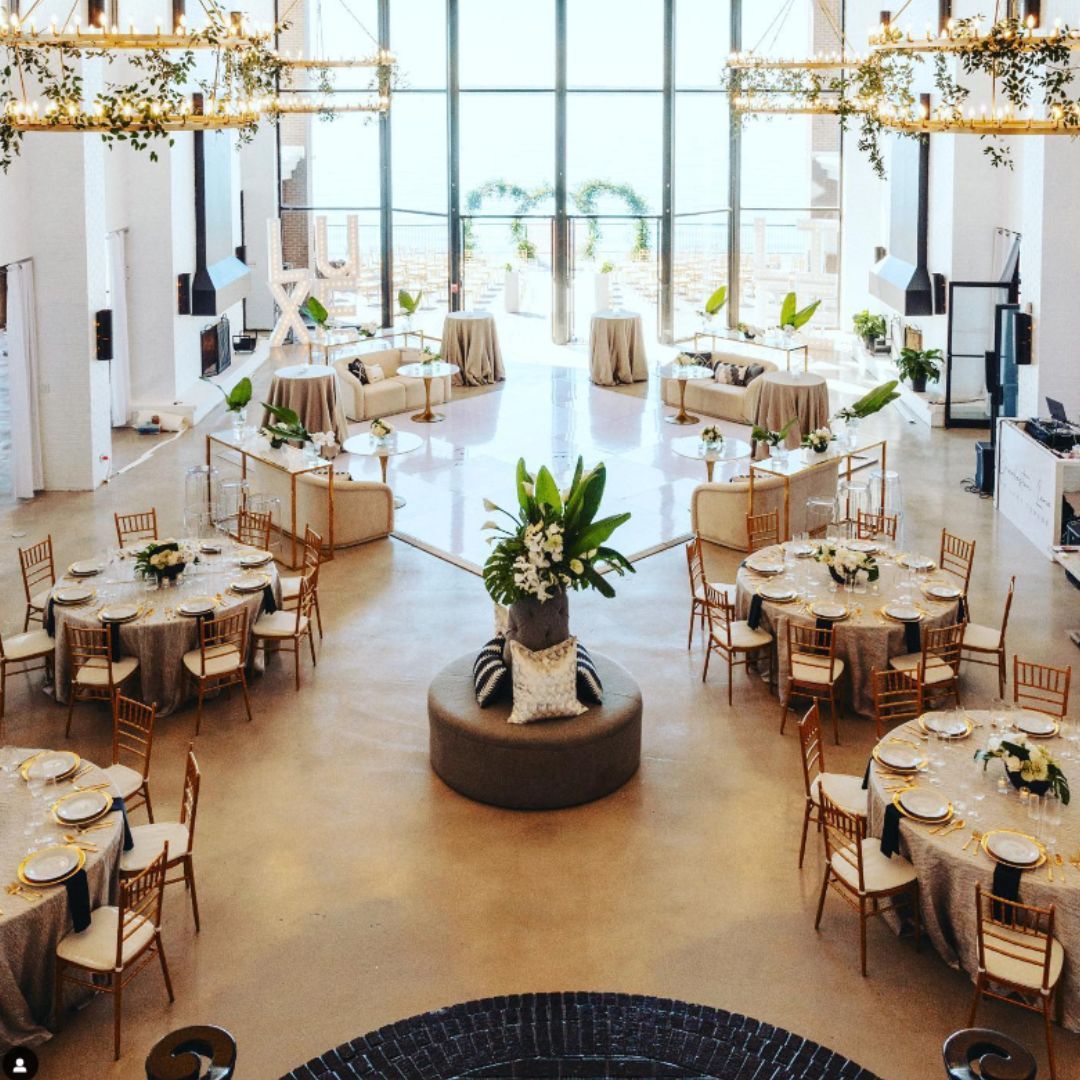 Charleston Lane, Luxury Houston Texas Wedding Venue ⋆ Wedding Venue Owners